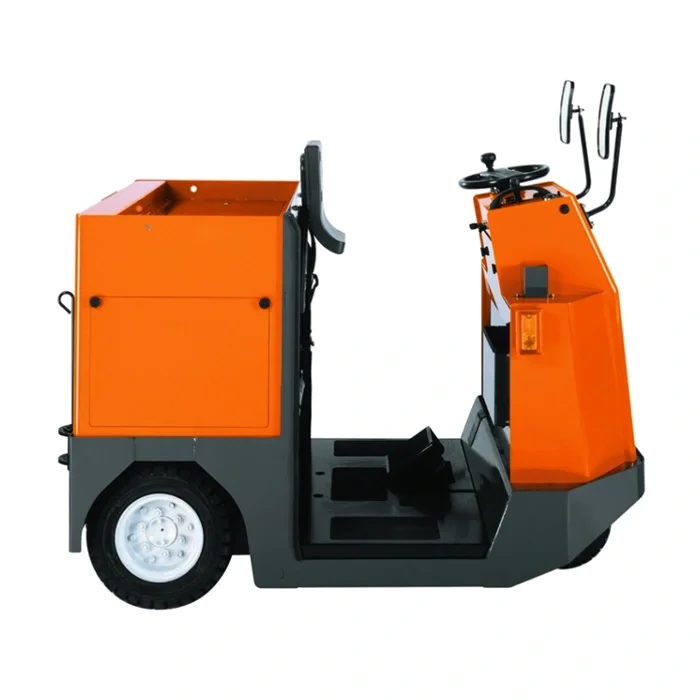 Powered Stand on Towing tractor 4t | CBT by Toyota